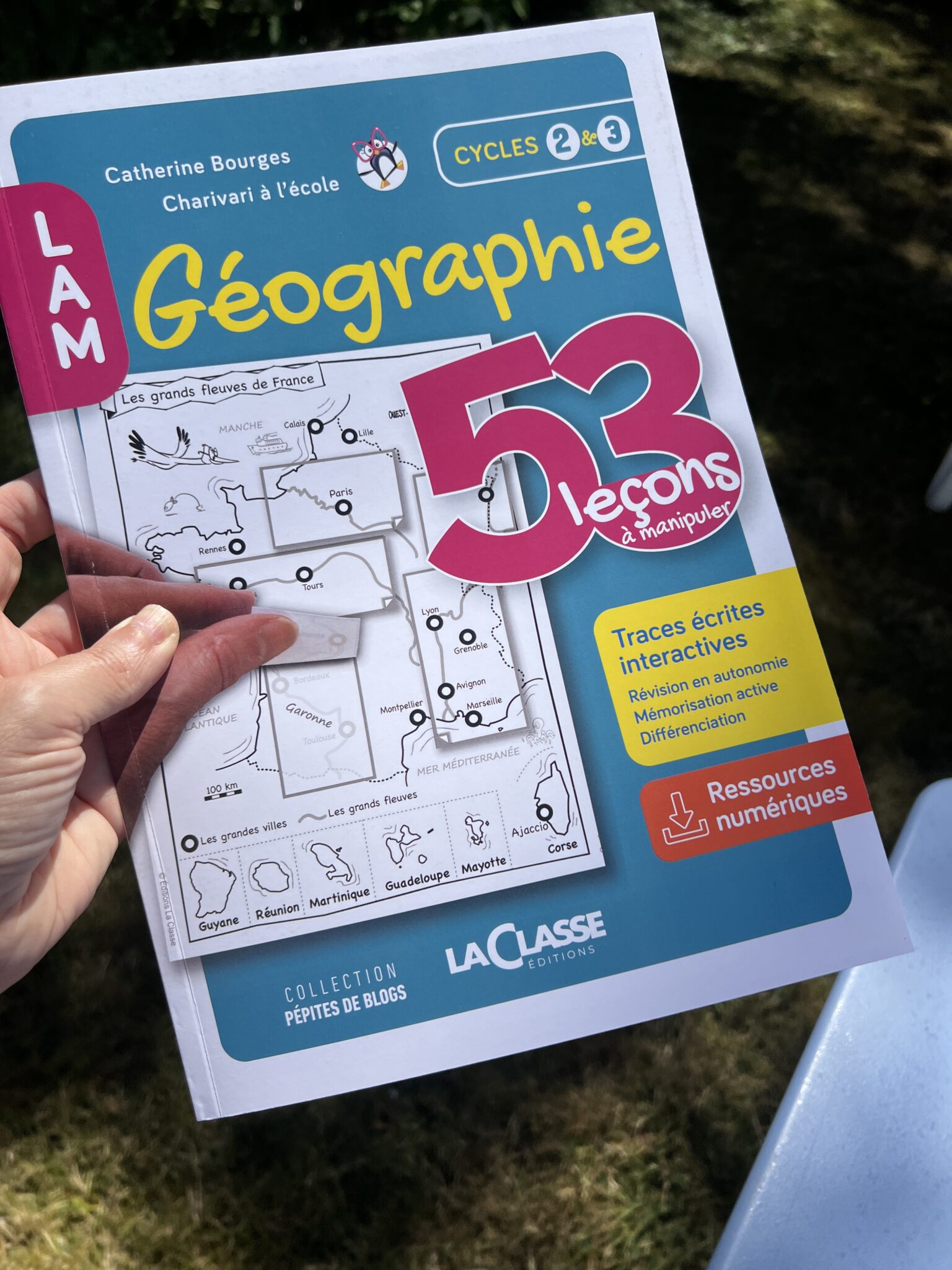 Mission B2i : préparer le B2i en autonomie - Charivari à l'école